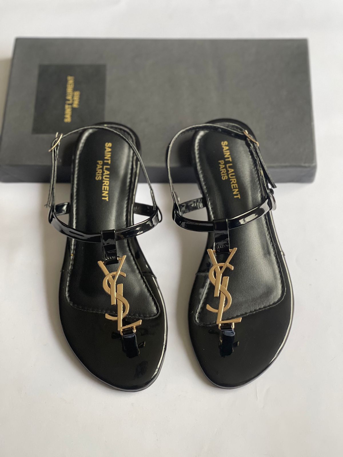 YSL Flats, Sandal – venslik